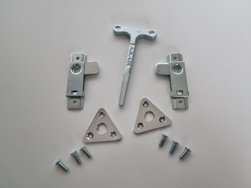 Porsche 550 Spyder Bonnet locks and cover plate kit | Hardt Classic Parts